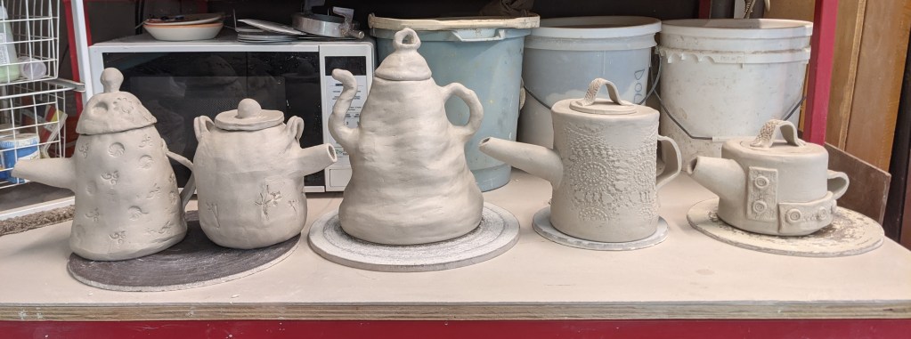 hand building happiness - pj pottery